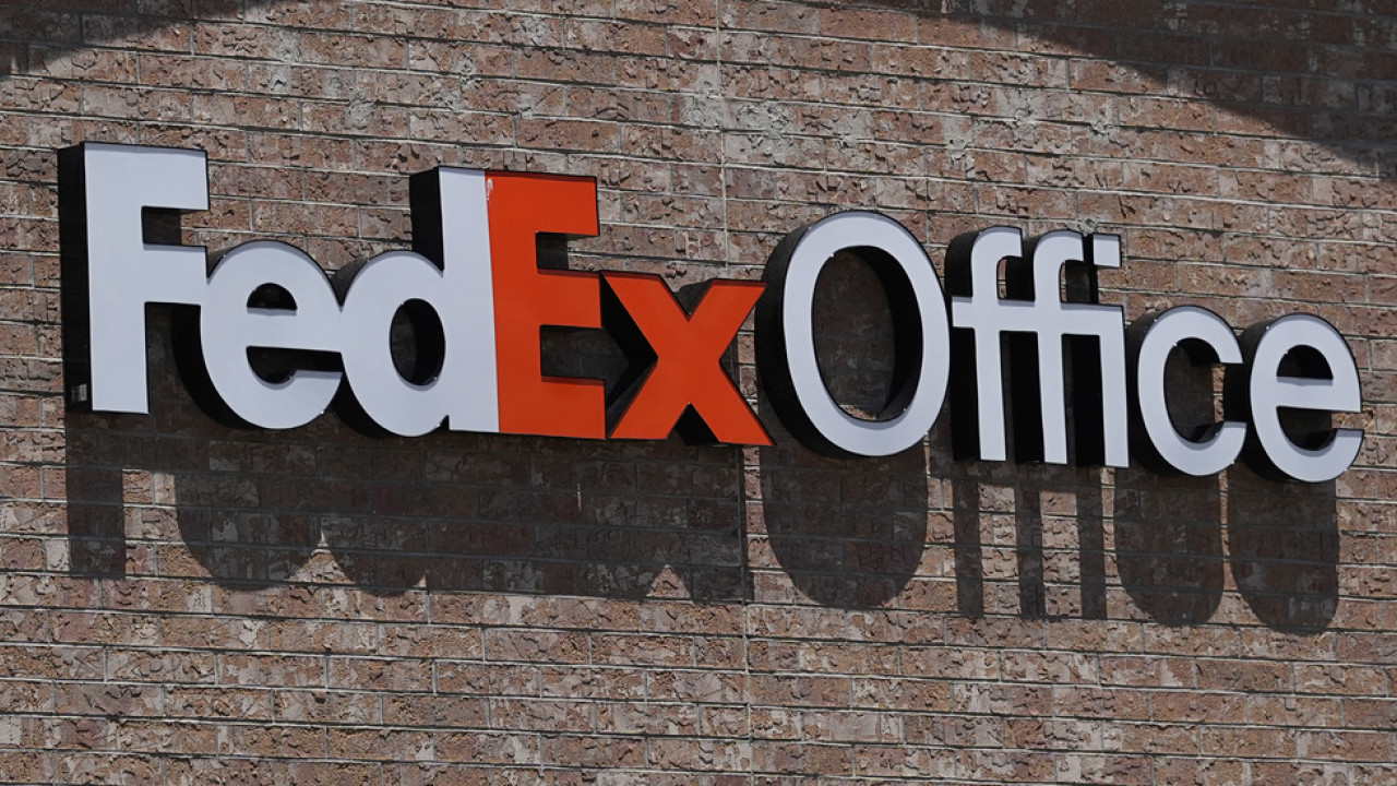 FedEx: Δεν διακόπτεται η δραστηριότητά μας στη Θεσσαλονίκη | ΣΚΑΪ